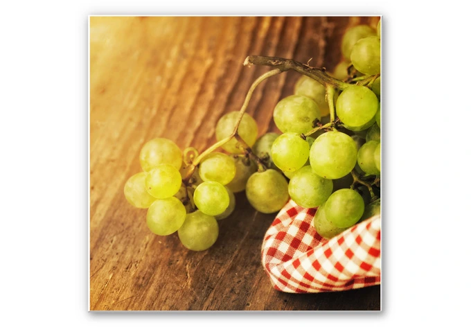 Hartschaum Süße Trauben von K&L Wall Art | wall-art.de