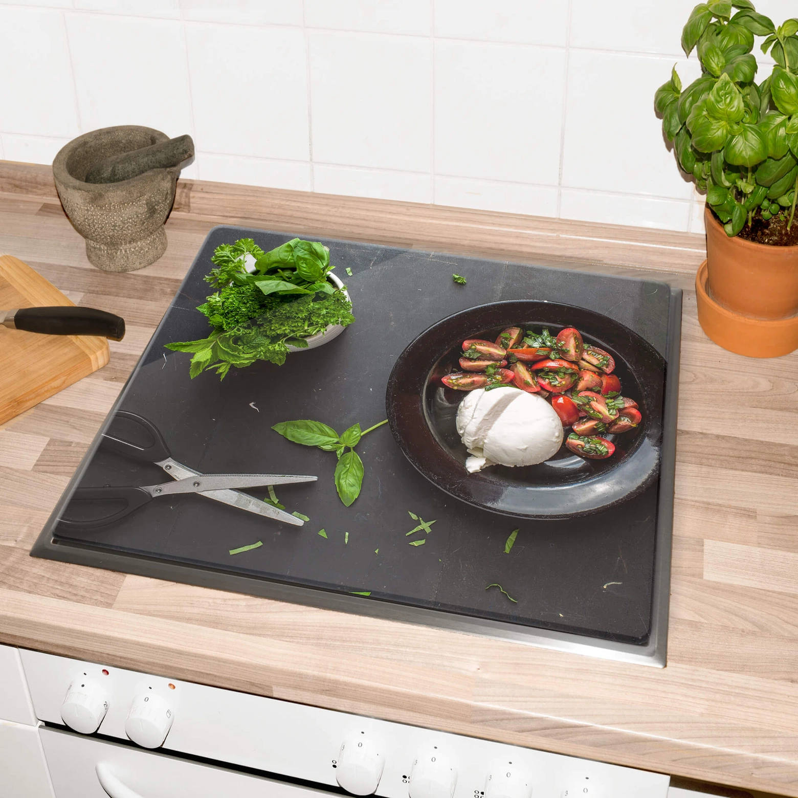 Herdabdeckplatte - Tomate Mozzarella | wall-art.de