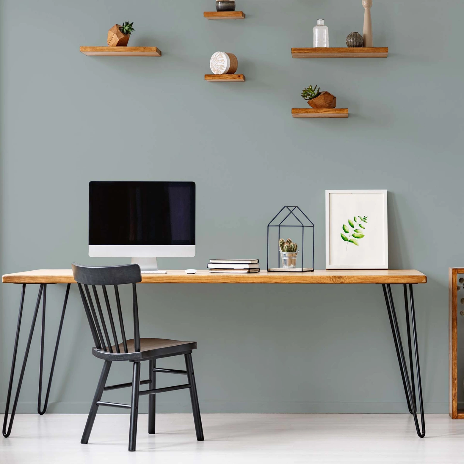 Muurverf groen zijdemat - THE COLOR KITCHEN Unieke Eucalyptus | wall-art.nl