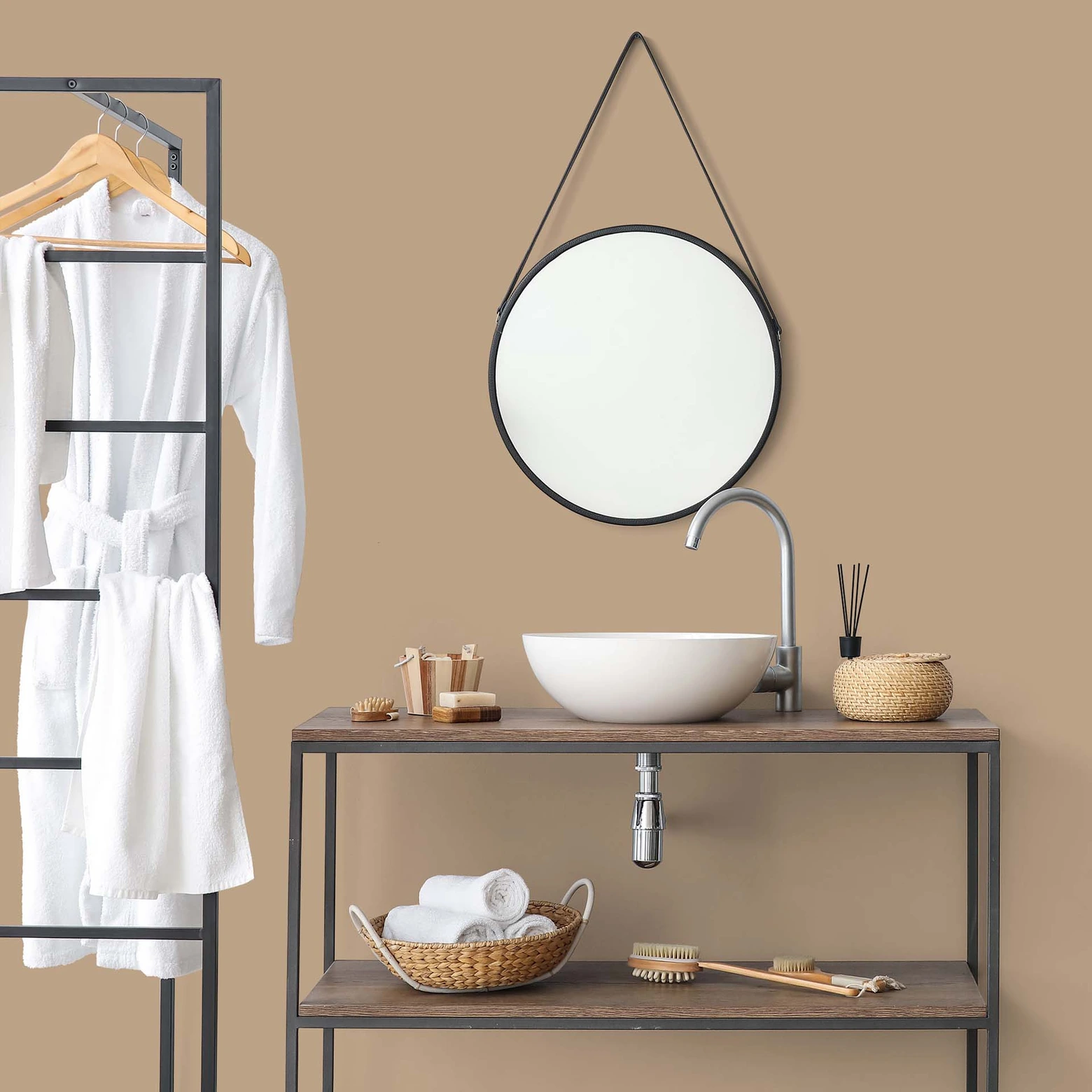 Muurverf bruin zijdemat - THE COLOR KITCHEN Friendly Vennel | wall-art.nl