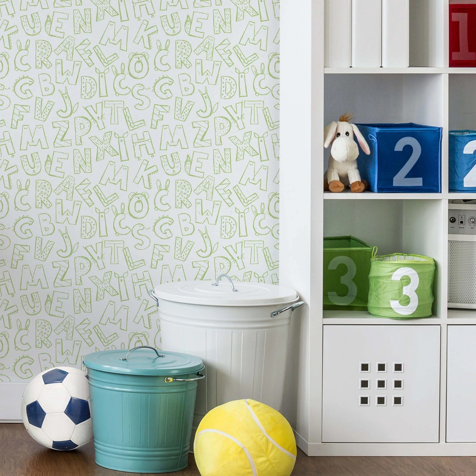 Mustertapete - Kinderalphabet - grün | wall-art.de