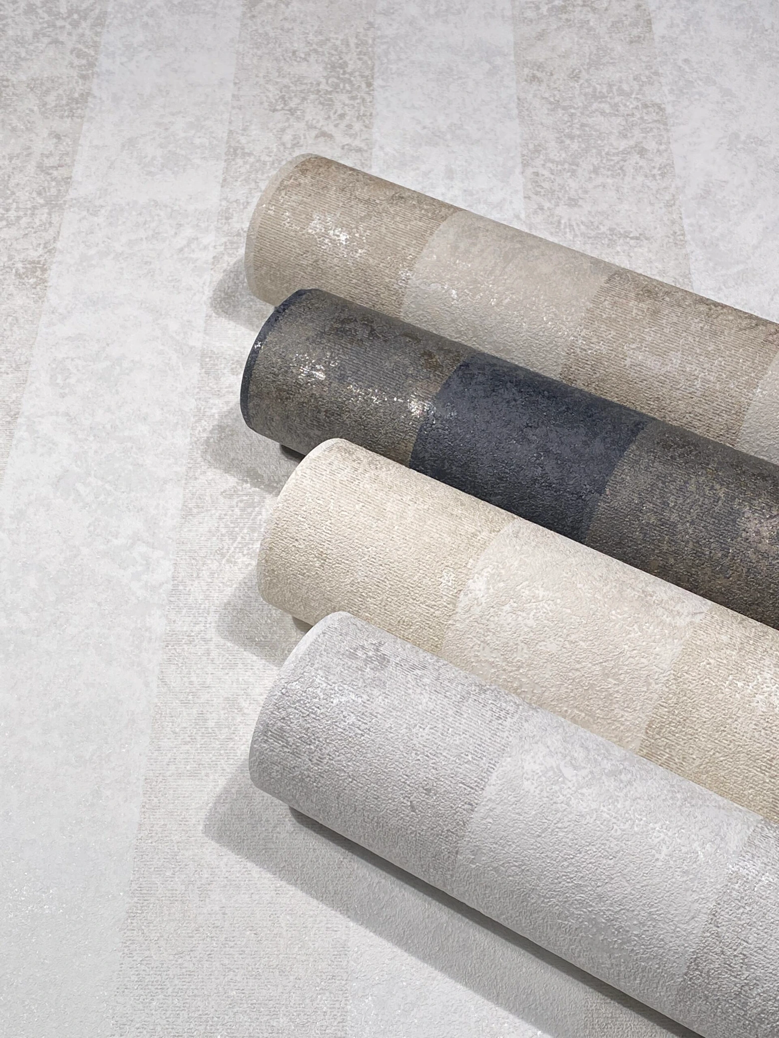 vliesbehang zwart bruin gestreept voor woonkamer slaapkamer kantoor ...