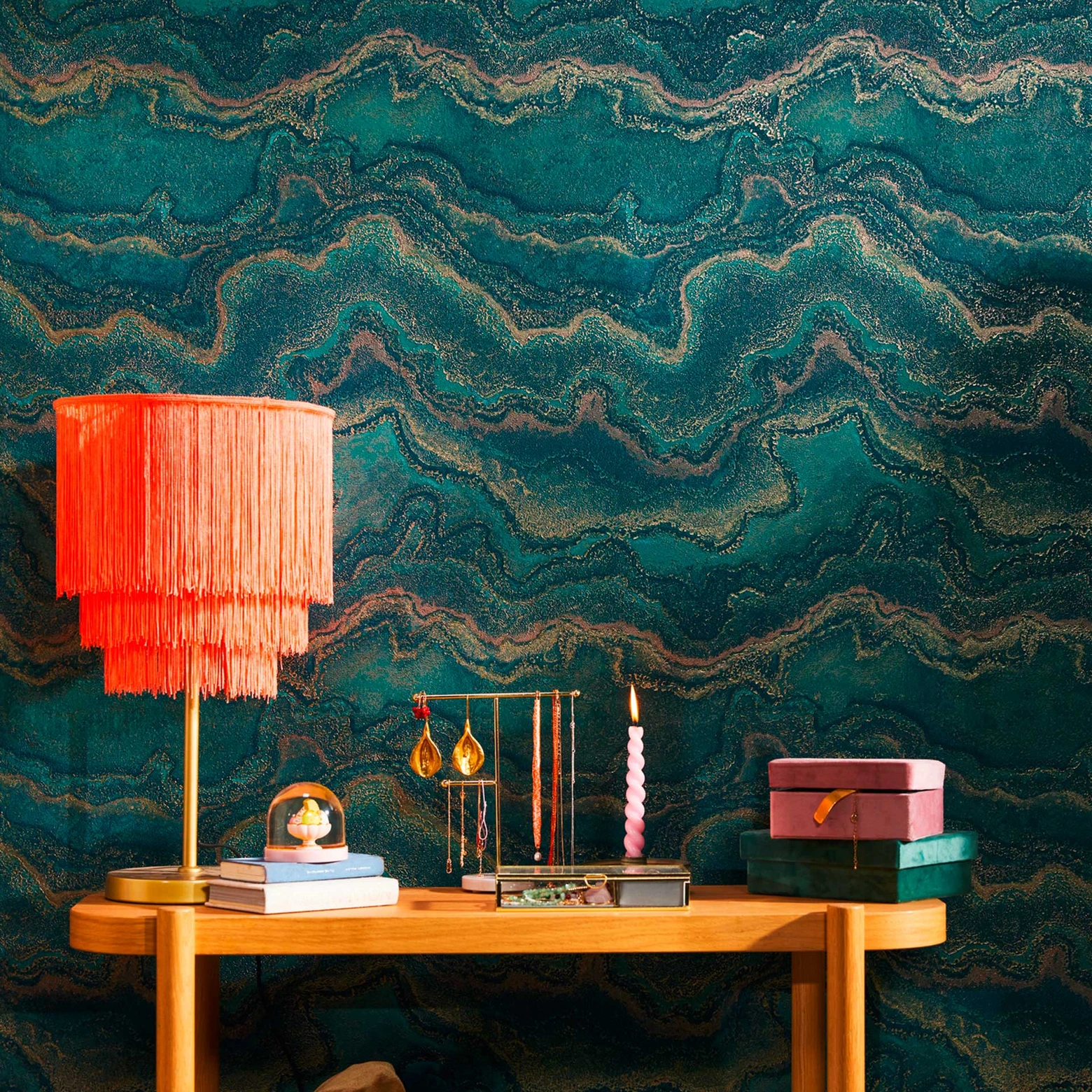 Edle Vliestapete in Marmoroptik mit Grün und Gold - Exquisite glänzende ...