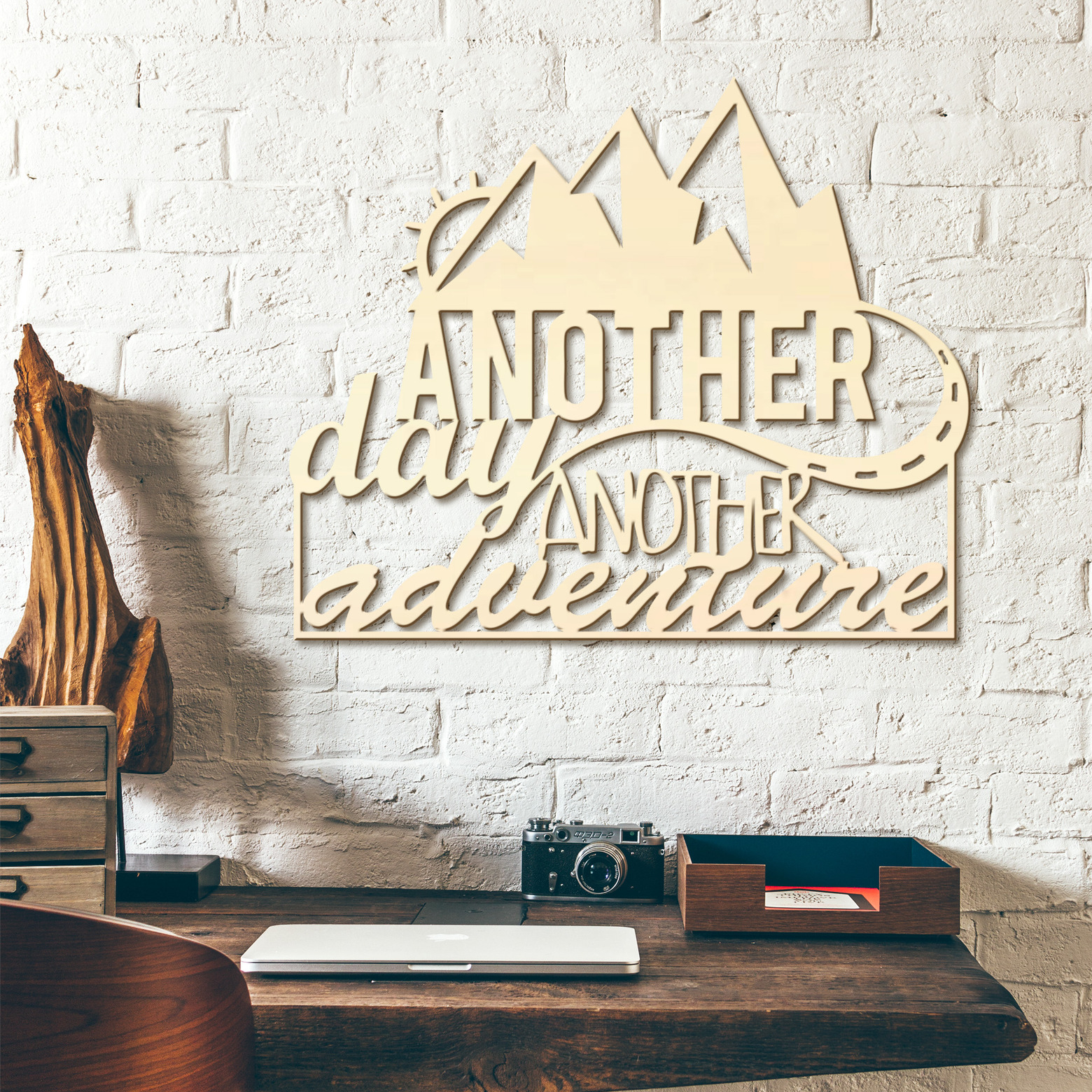 Holzbuchstaben Another day - Another adventure aus Pappel-Holz | wall ...