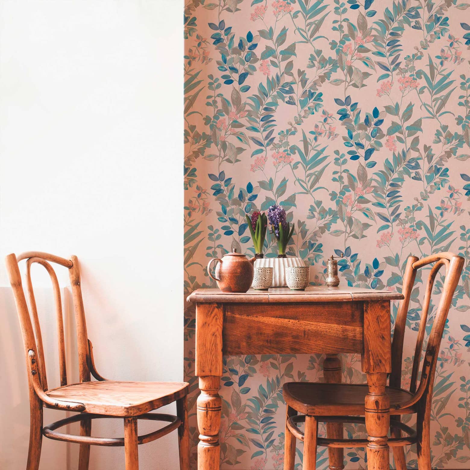 Blumen-Tapete mit Blüten Weiß bunt - Vliestapete floral Aquarell-Stil ...